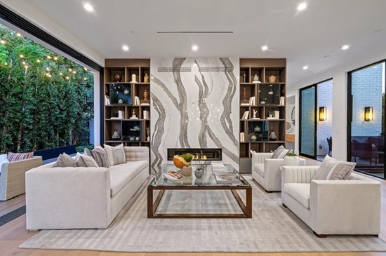 Elevate Your Projects with Cambria Quartz Surfaces: Embrace Vertical Applications | NARI